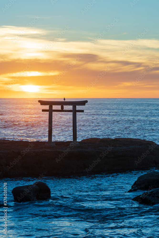 大洗磯前神社 神磯の鳥居 Stock 写真 Adobe Stock