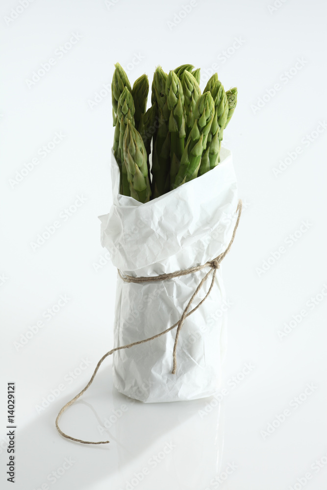 Stock-Foto „gruener Spargel,Asparagus,(Asparagus officinalis L ...