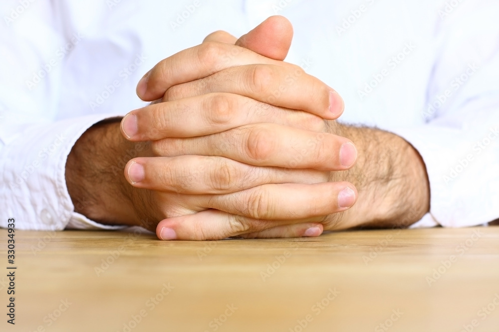 Stock-Foto „Gefaltete Hände“ | Adobe Stock