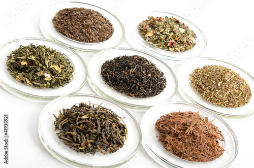 Verschiedene Teesorten Stock-Foto | Adobe Stock