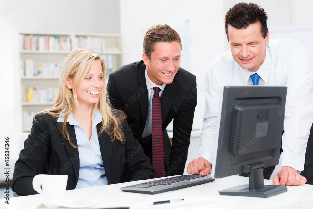 erfolgreiche mitarbeiter Stock Photo | Adobe Stock