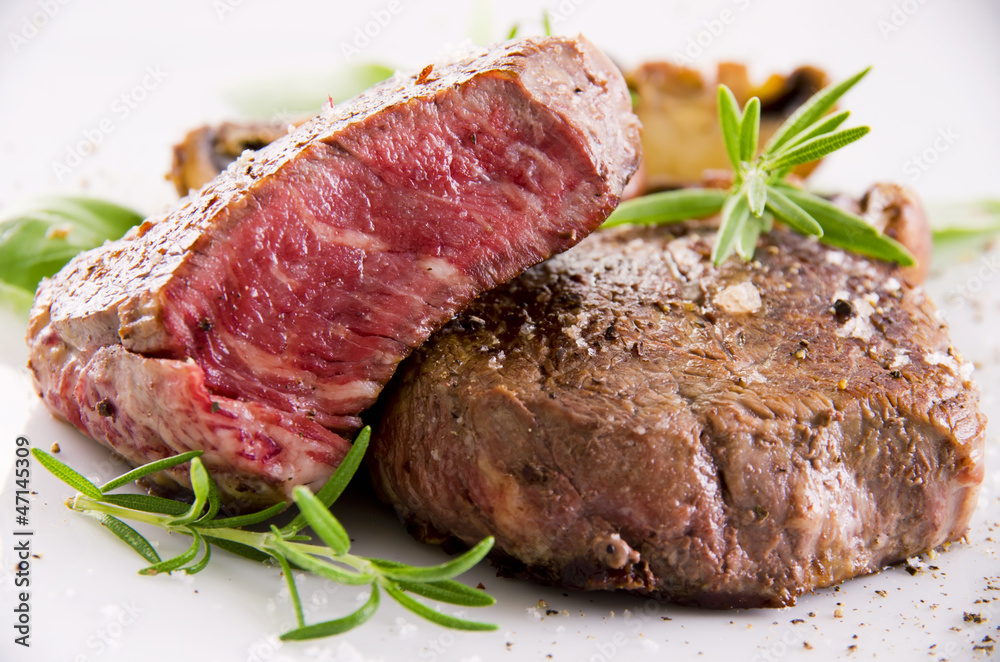 Stock-Foto „Rindersteak“ | Adobe Stock