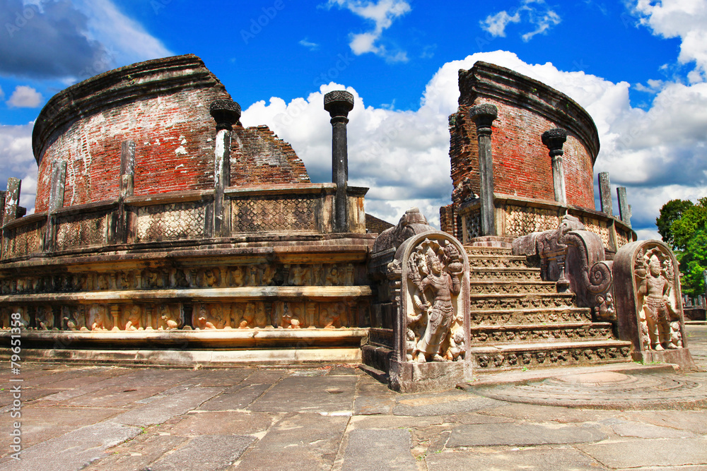 ancient Polonnaruwa temple - medieval capital of Ceylon,UNESCO W Stock ...