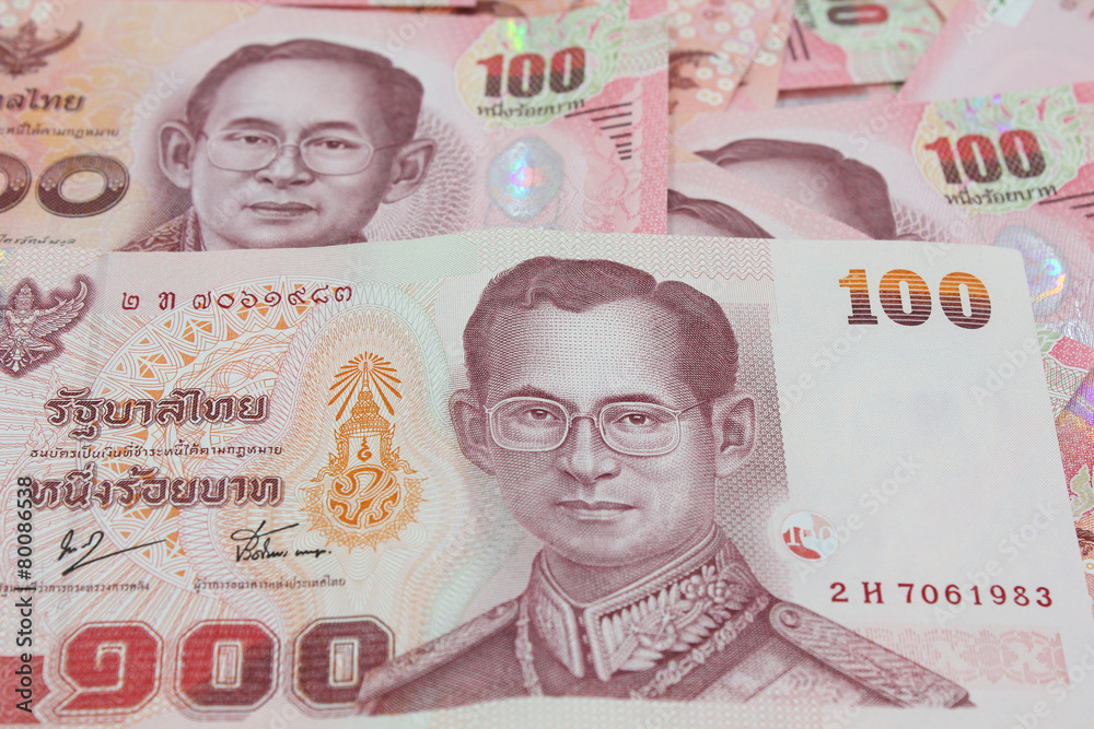 Old and New versions of hundred Thai bank notes Stock Photo | Adobe Stock