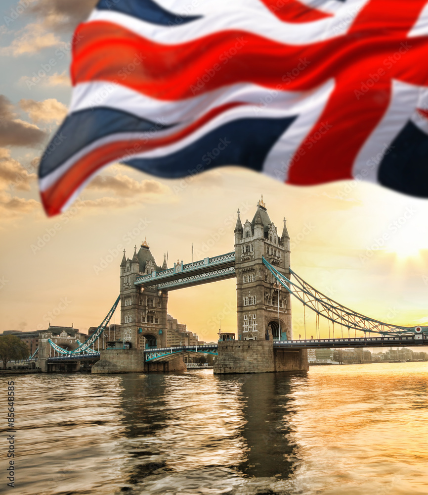 flag on tower bridge