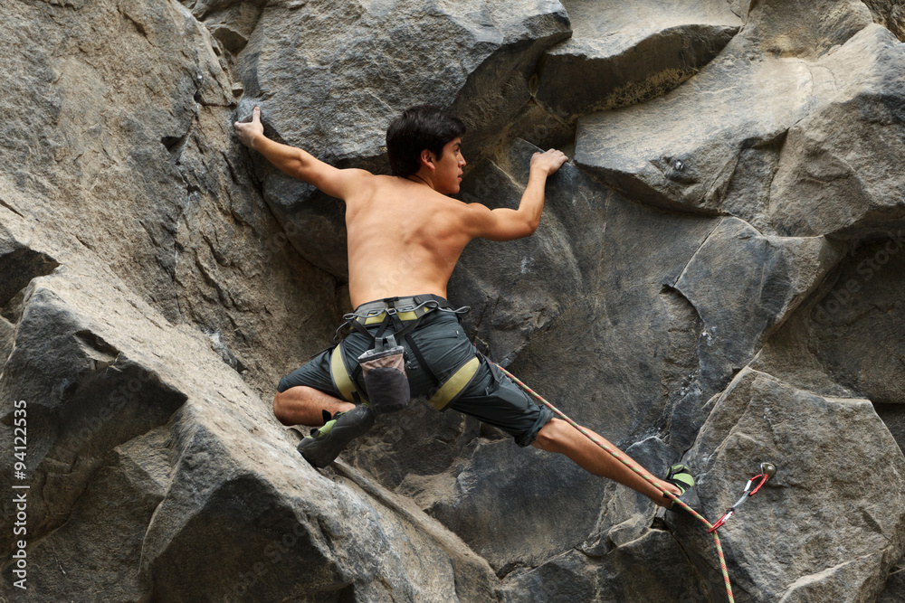Experienced rock climber seeking ideal connecting spot for an ...