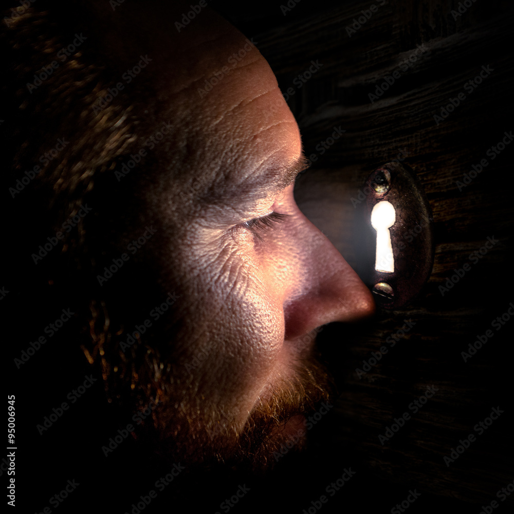 looking through key hole