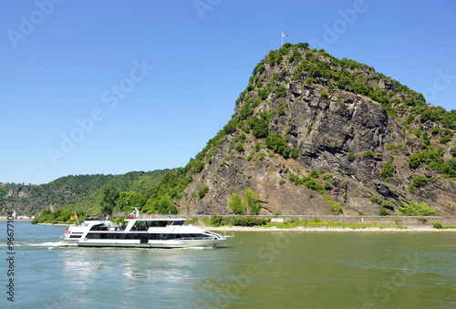 Loreley Felsen am Rhein mit Schiff Stock Photo | Adobe Stock
