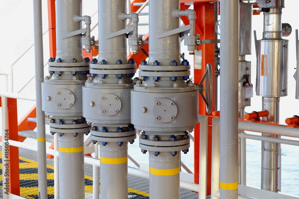 Photo Stock Pipeline production and valve for oil and gas process ...