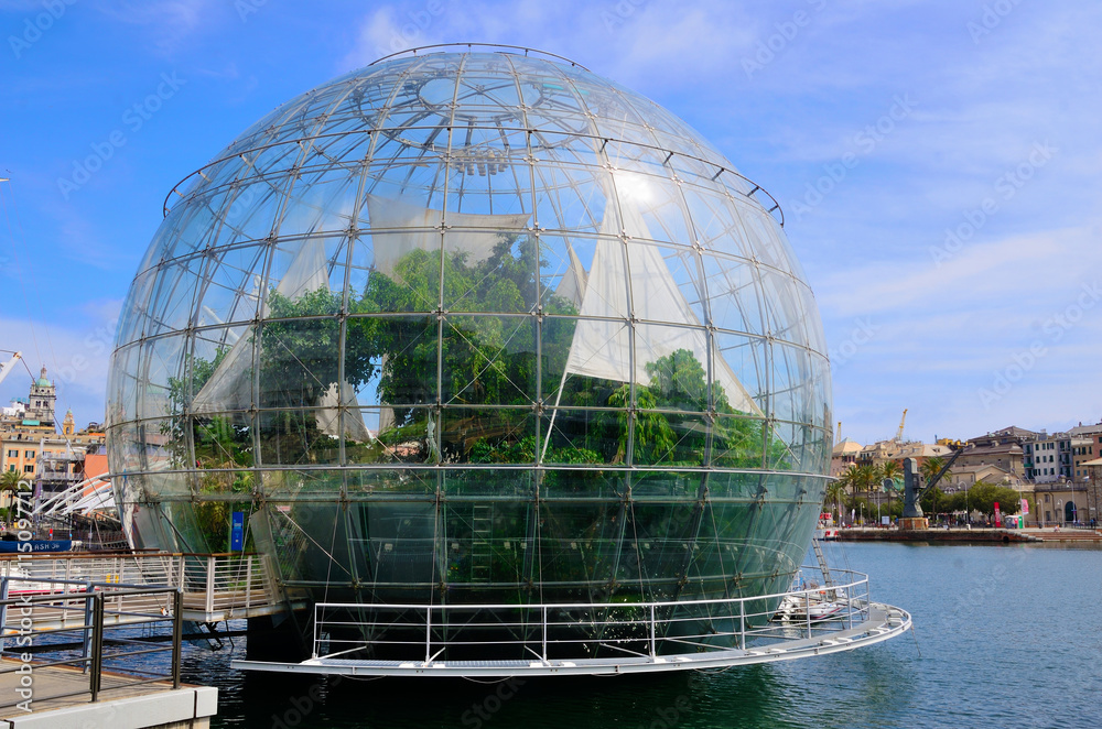 the bubble (biosphere) by Renzo Piano, is located by the sea, to the ...