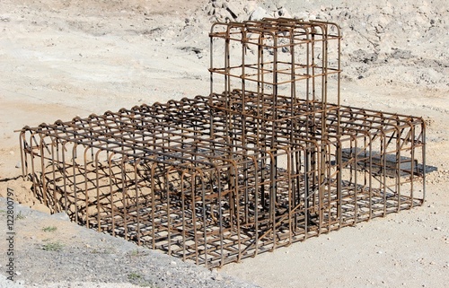 Cage d'armatures en ' fers à béton ' Stock Photo | Adobe Stock