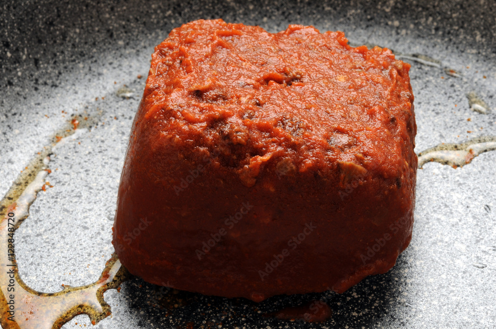 Foto Salsa de carne congelada Frozen meat sauce Ragù surgelato 冷冻肉酱油 ...
