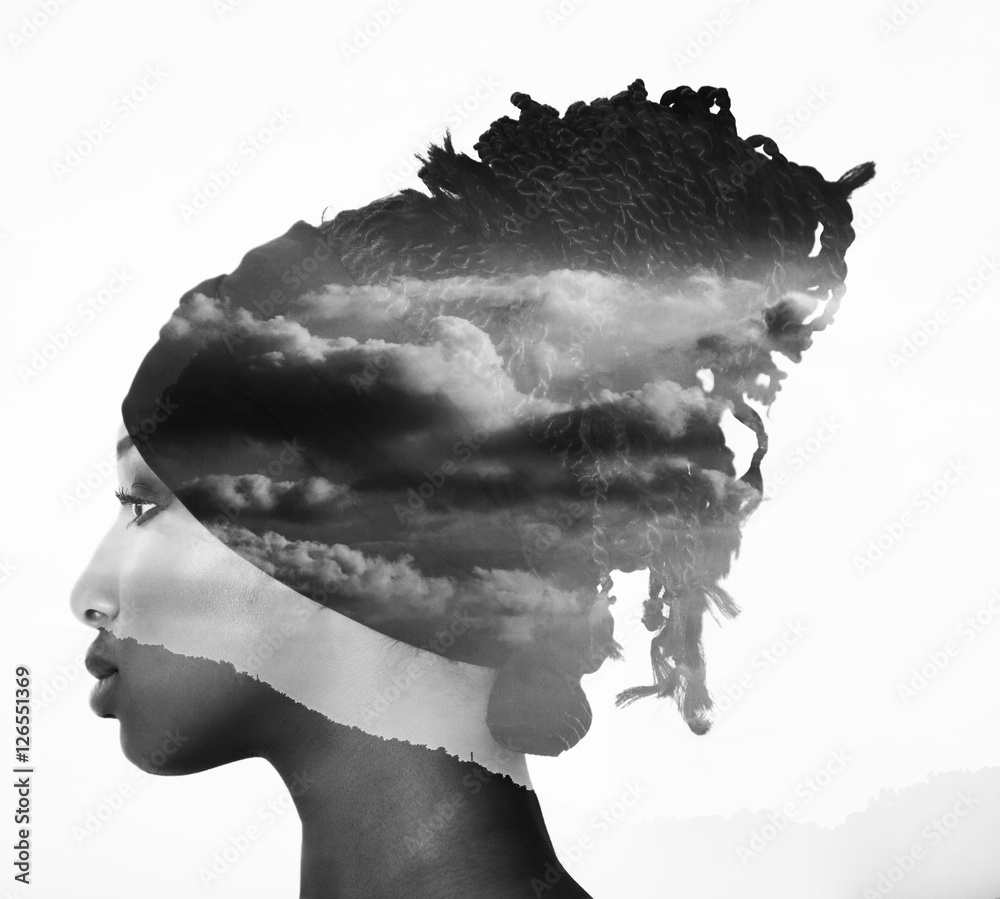 Zdjęcie bez tantiem: Monochrome double exposure of profile woman ...