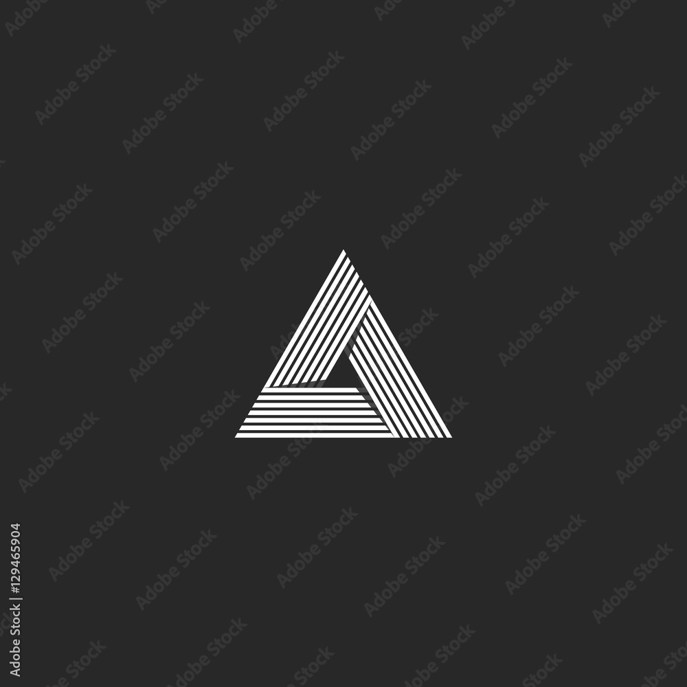 Triangle logo isometric, infinity sharp corner geometric shape illusion ...