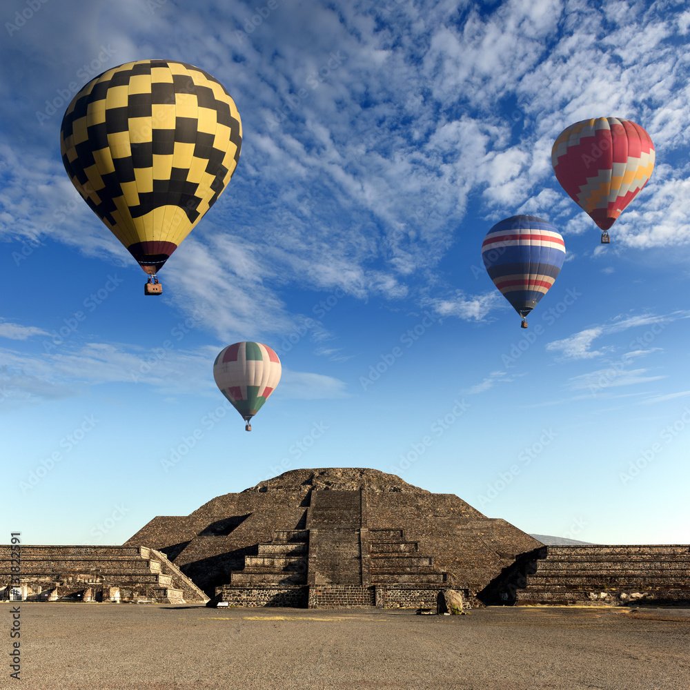 Balloons above pyramid of the moon - Teotihuacan, Mexico Stock Photo ...