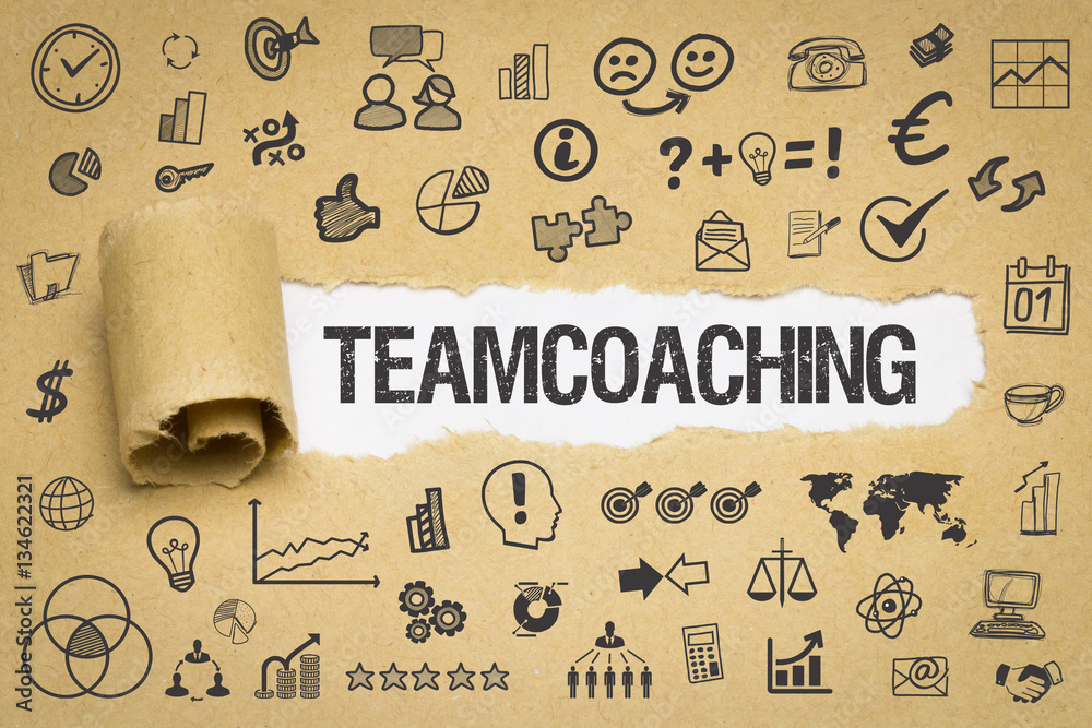 Teamcoaching / Papier mit Symbole Stock Photo | Adobe Stock