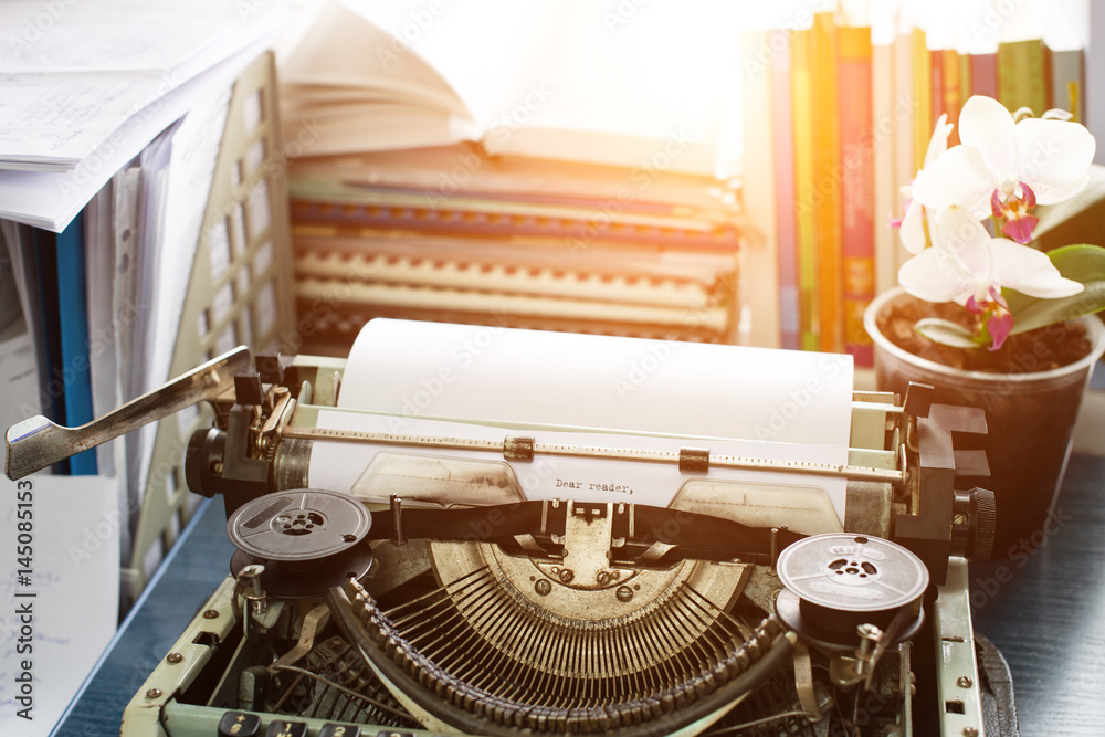 Dear Reader:Vintage inscription made by old typewriter Stock Photo ...