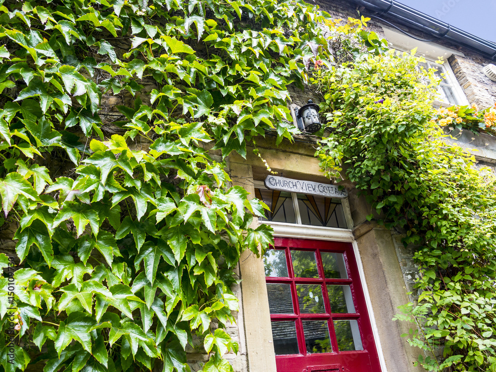 Pott Shrigley is in Cheshire East, England. It contains 19 buildings ...