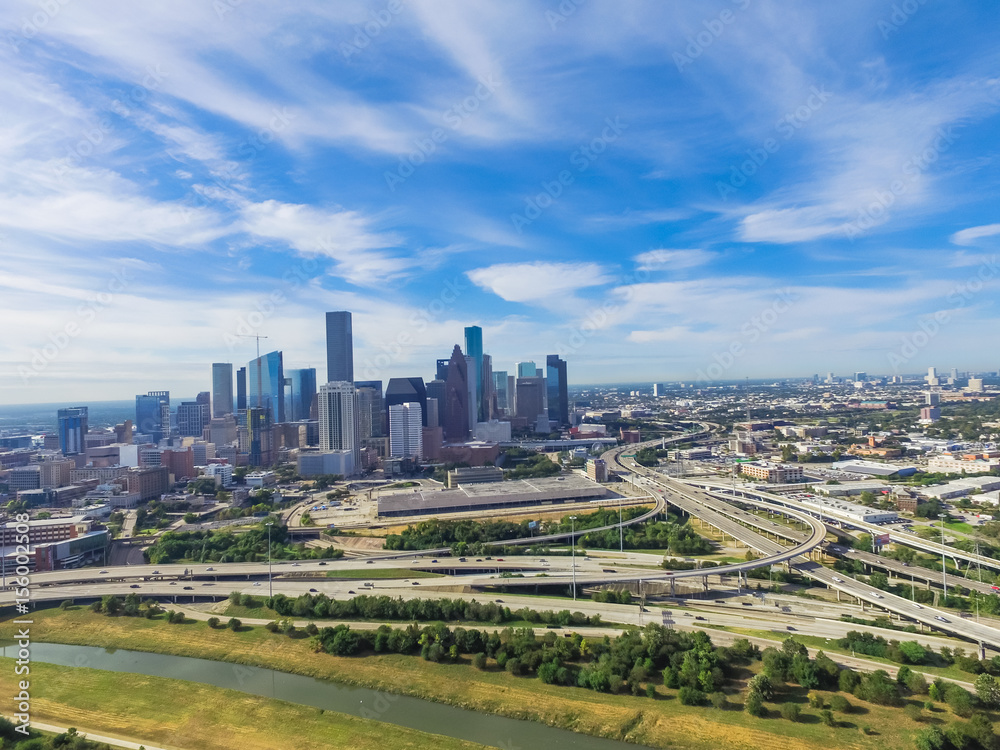 Foto de Stock Aerial view Downtown with Interstate 10, 45 and Gulf ...