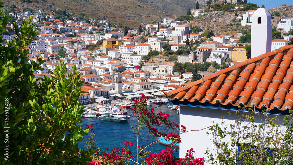 Photo of picturesque island of Hydra on a spring morning, Saronic Gulf ...