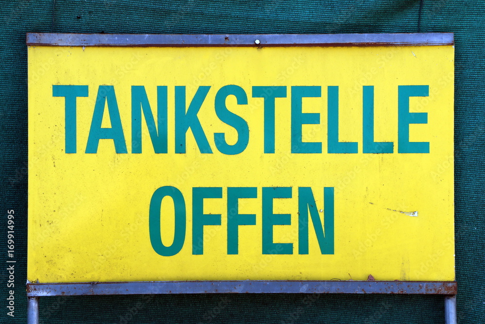 Stock-Foto „German Sign "Gas station open"“ | Adobe Stock