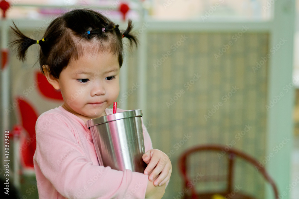 asian chinese children drinking water . little girl Thirsty Stock Photo ...