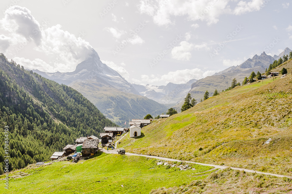 Foto de Stock Zermatt, Dorf, Findeln, Weiler, Kapelle, Sunnegga ...