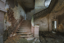 Staircase In Ruins Free Stock Photo - Public Domain Pictures