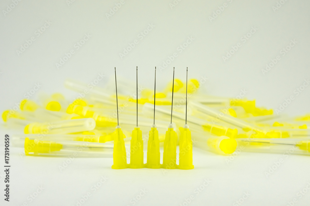 medical syringe for dentistry with an endodontic needle for flushing ...
