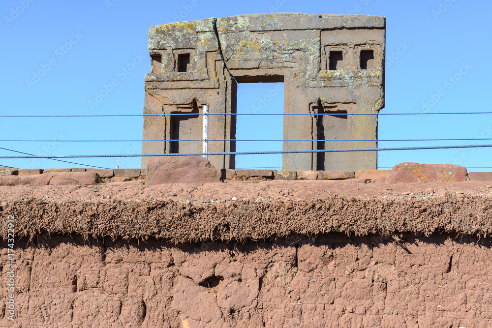 Gate of the Sun, Kalasasaya temple at Tiwanaku (Tiahuanaco), Pre ...