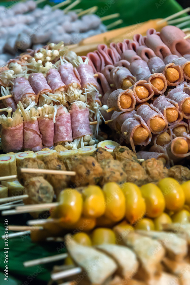 Hed Pun Ham Yang - Thai style barbeque street food on the night market ...