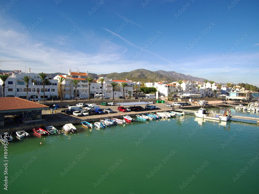 Las Casas de Alcanar (Les Cases d'Alcanar ) es una entidad de población ...