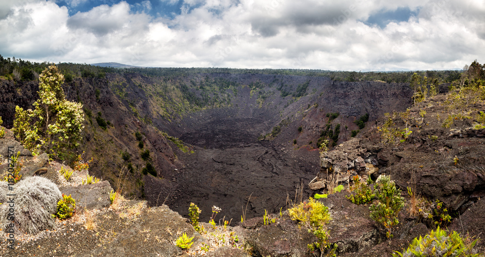 Pauahi Crater, ein erloschener Vulkankrater an der Chain of Craters ...