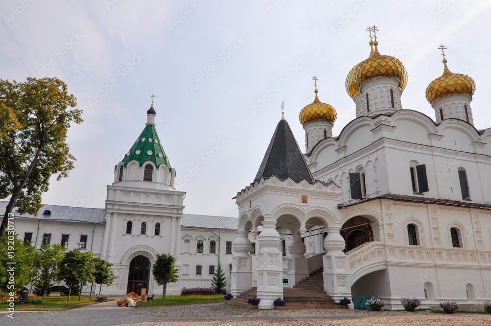 Architecture of the Holy Trinity Ipatievsky Monastery. Built in 1330 ...