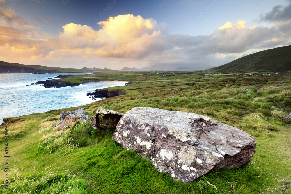 Europe, Ireland, sunset view over Ballyferriter Bay, Sybil Point and ...
