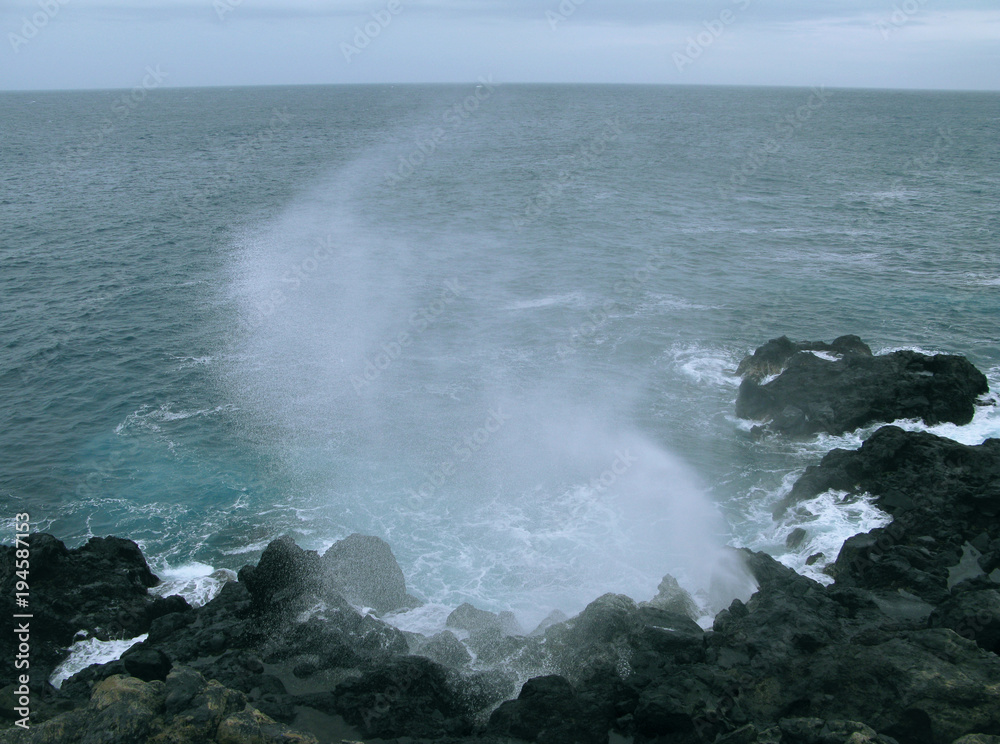 Saint Leu / La Reunion: Le Souffleur is a natural phenomenon on the ...