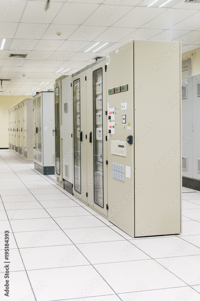 Electrical Room, medium and high voltage switcher, equipment, panel to ...