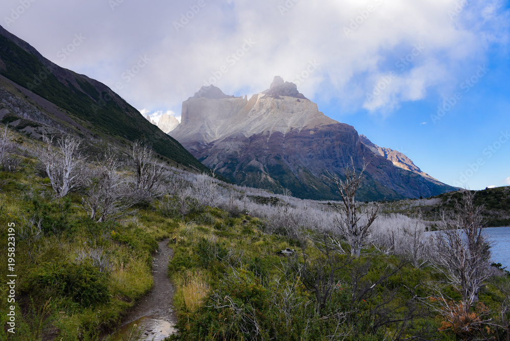 Cuerno Principal and the Valle Frances, Torres del Paine National Park ...