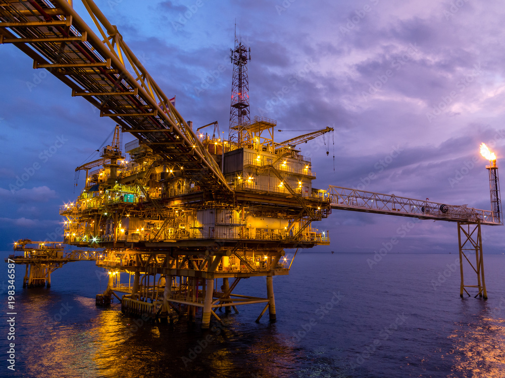 Offshore oil and Gas central processing platform and remote platform ...