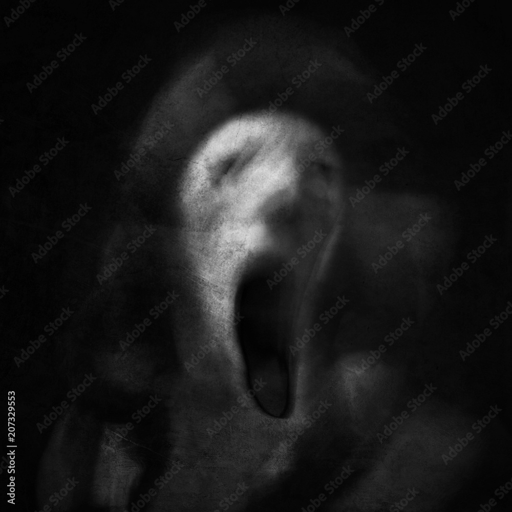 Стоковое фото «Scream of horror. Screaming ghost face. Scary halloween mask. Shot with long ...