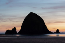 Haystack Rock Free Stock Photo - Public Domain Pictures