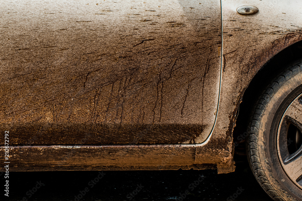 Asphalt on a white car difficult to clean dirty car, 스톡 사진 | Adobe Stock