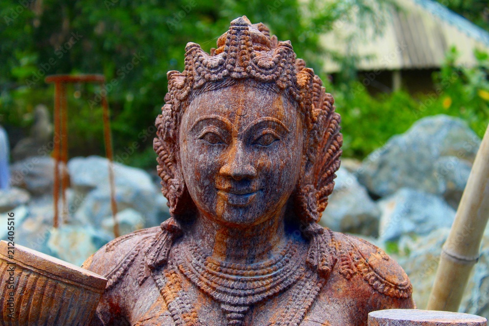 Beautiful/perfect sculpture of Dancing devadasi Holding musical ...