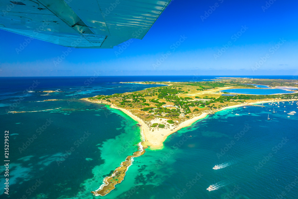 Foto de Stock Aerial view of Rottnest Island in Australia. Scenic ...