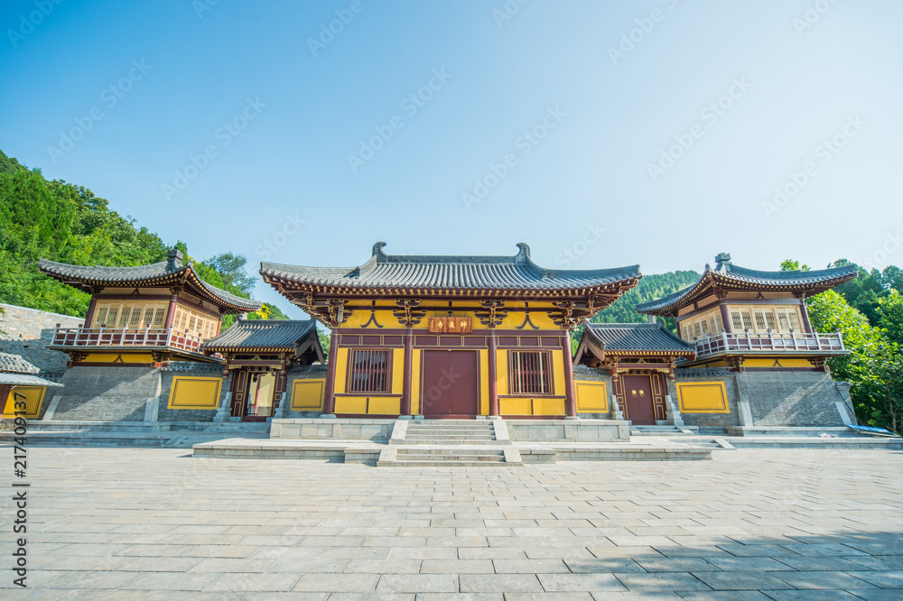 The Shentong Temple is perhaps most well known for the 'Four Door ...