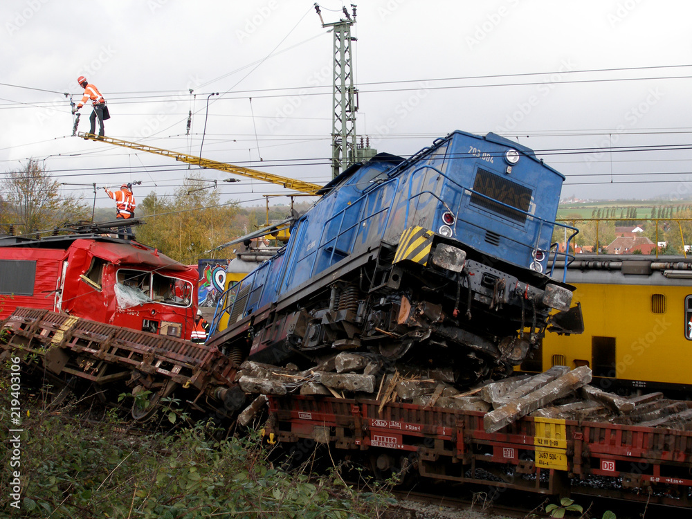 Stock-Foto „Zugunfall “ | Adobe Stock