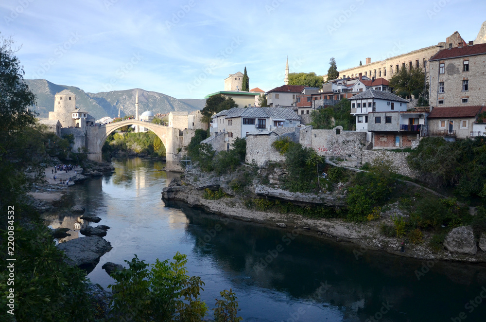 Foto de Stock Stari Most (literally, "Old Bridge") is a rebuilt 16th ...