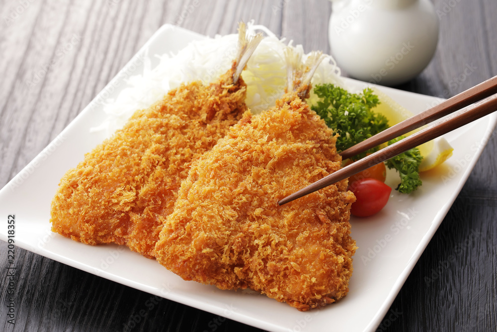 アジフライ Japanese deep fried breaded horse mackerel の Stock フォト | Adobe Stock