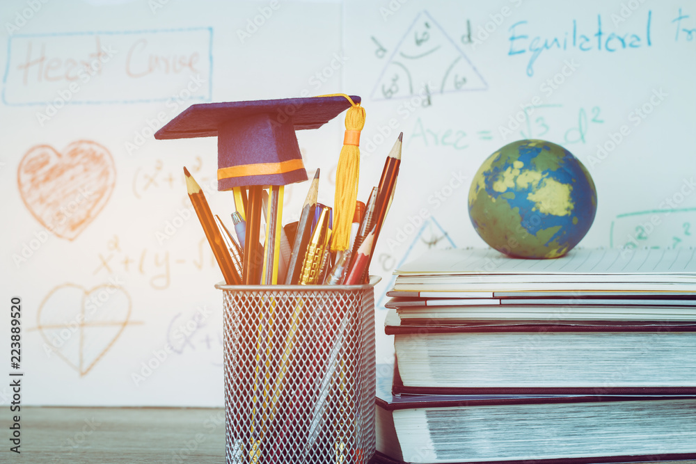 Education Graduate study concept: Graduation hat on pencils with ...