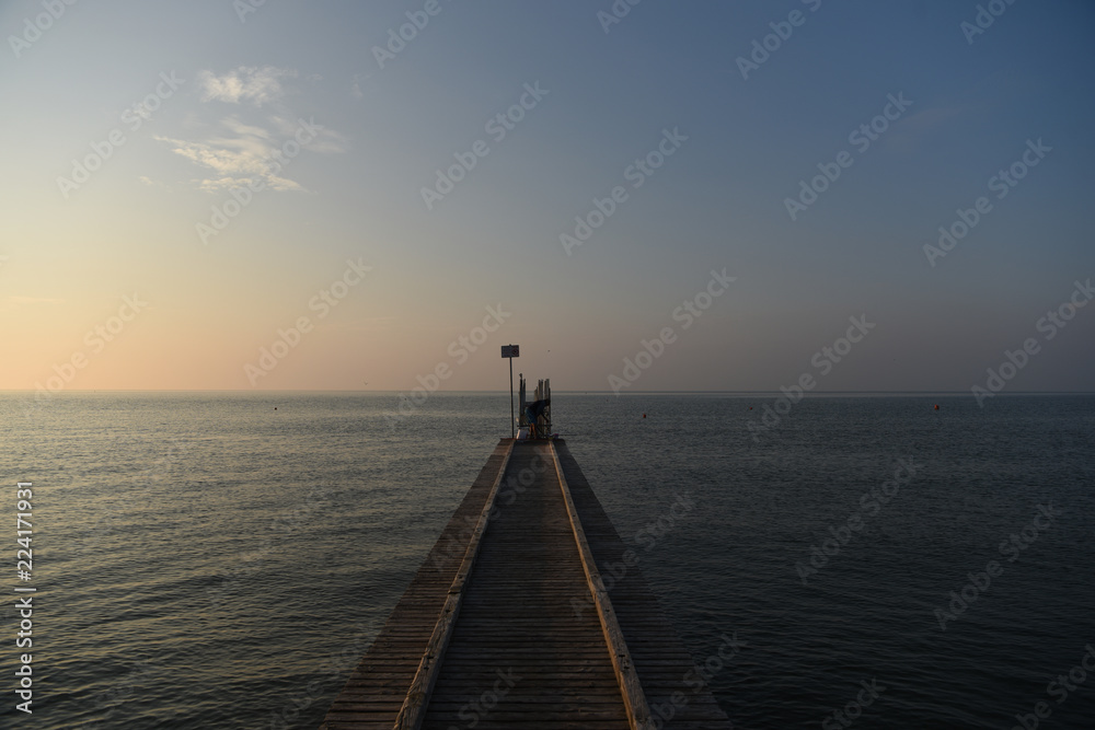 mare alba tramonto onde acqua spiaggia paesaggio sole onda sabbia yoga ...